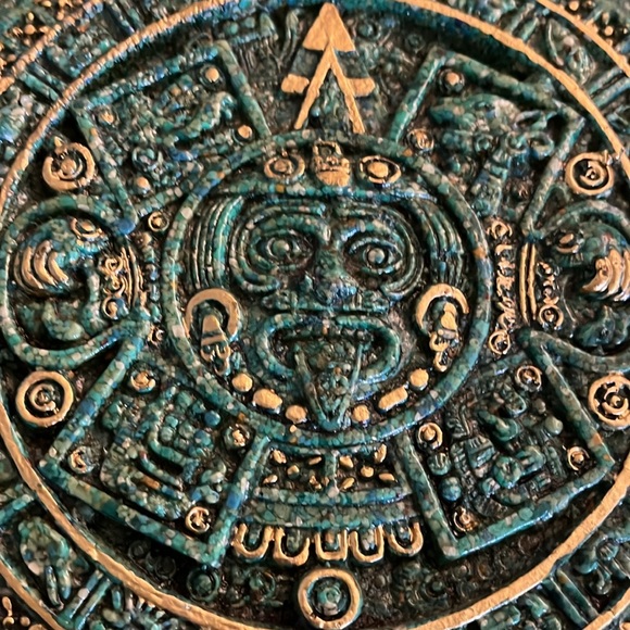 Accents | Mayan Aztec Sun Calendar Green Crush Malachite Stone Mexican ...